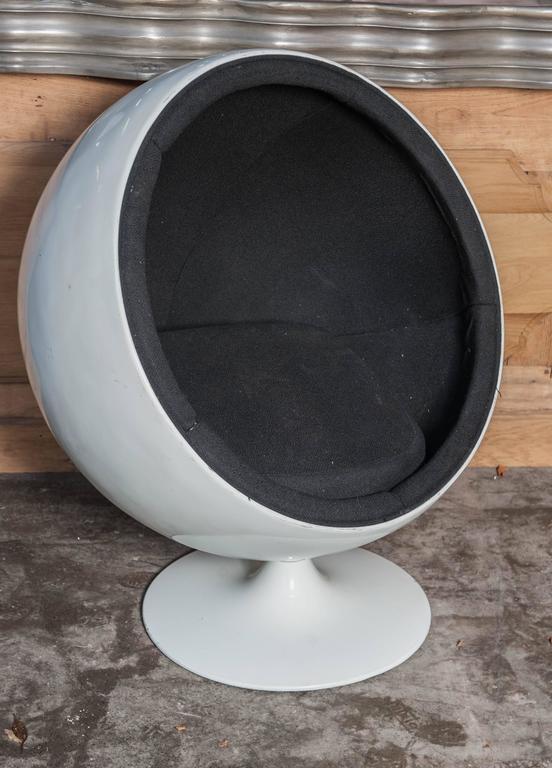 Vintage Fiberglass Ball Shaped Child's Chair at 1stDibs | ball shaped ...