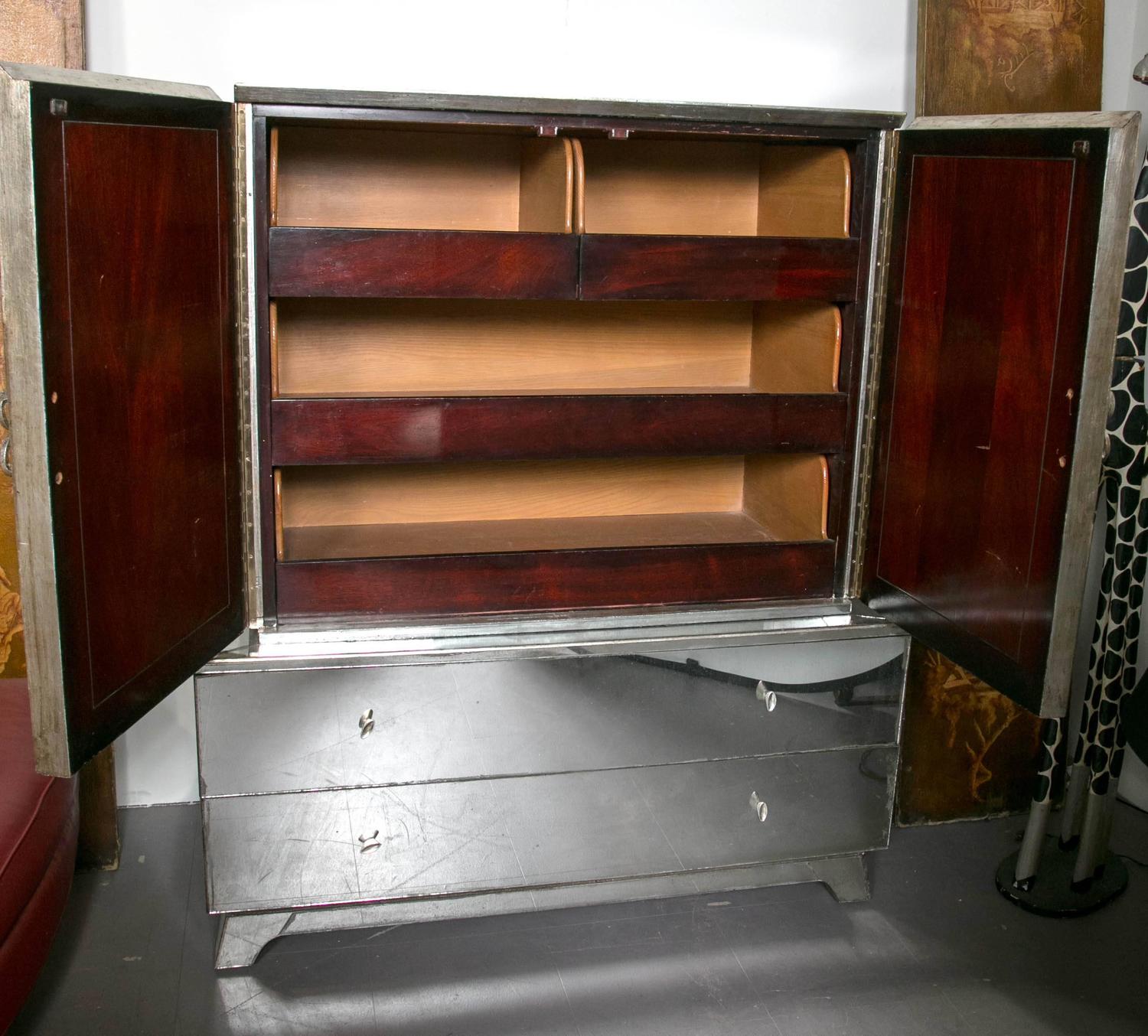 Mirrored Men's Wardrobe For Sale at 1stdibs