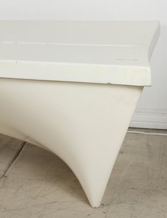 Architectural Fiberglass Bench by Douglas Deeds at 1stDibs