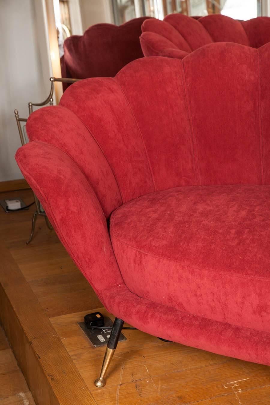 Italian 1950s 'Shell' Sofa Set at 1stDibs | shell sofa, shell couch