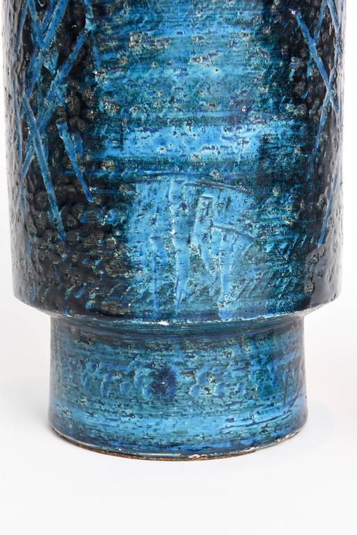 RARE PAIR OF BLUE BITOSSI VASES BY ALDO LONDI FOR RAYMOR, ITALY, 1960s ...