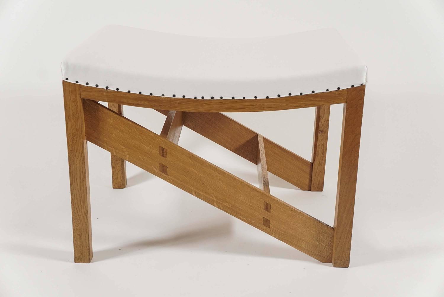 Elegant Oak Convertible Library Bench with Steps, England, circa 1980 ...