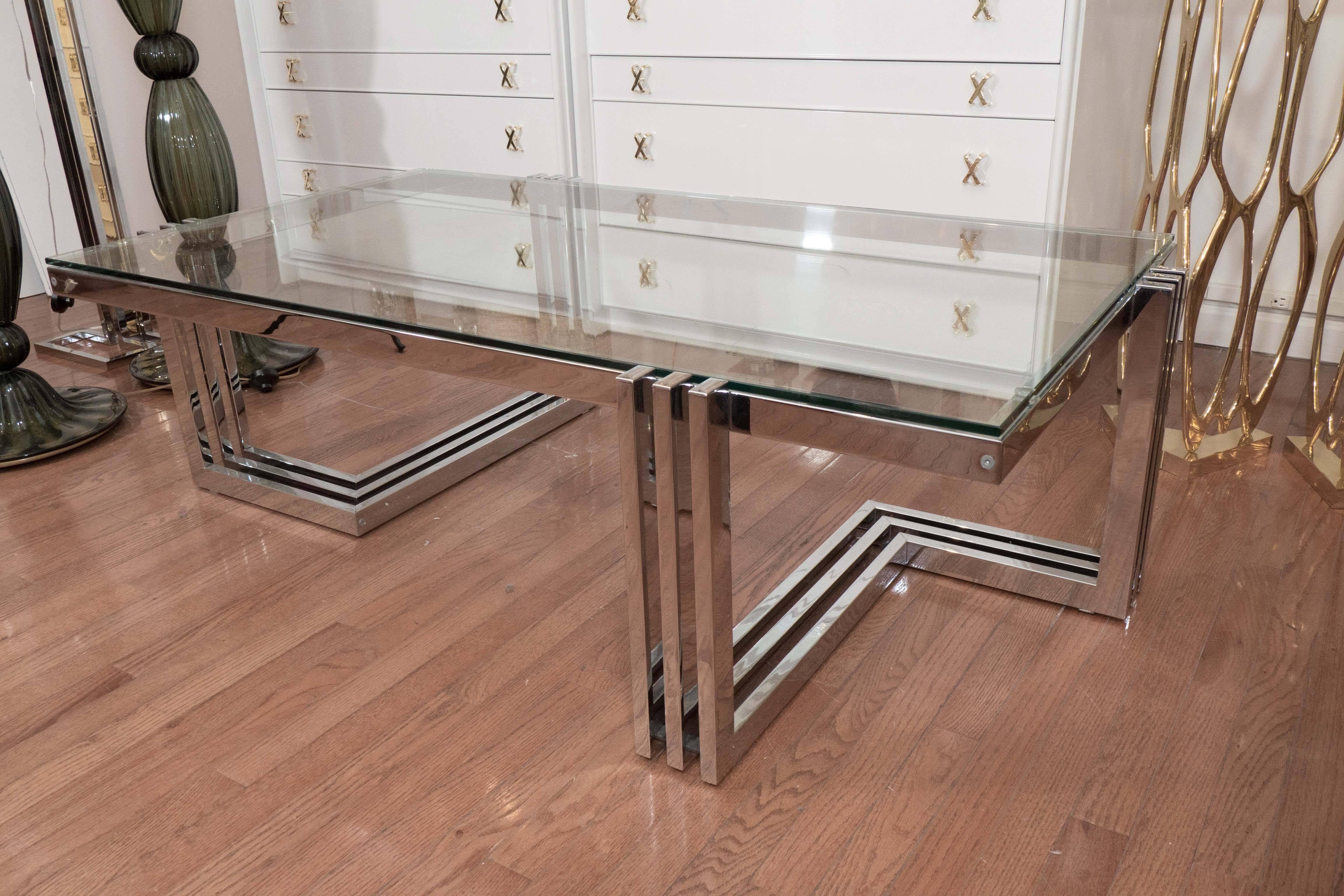 Linear design coffee table For Sale at 1stDibs