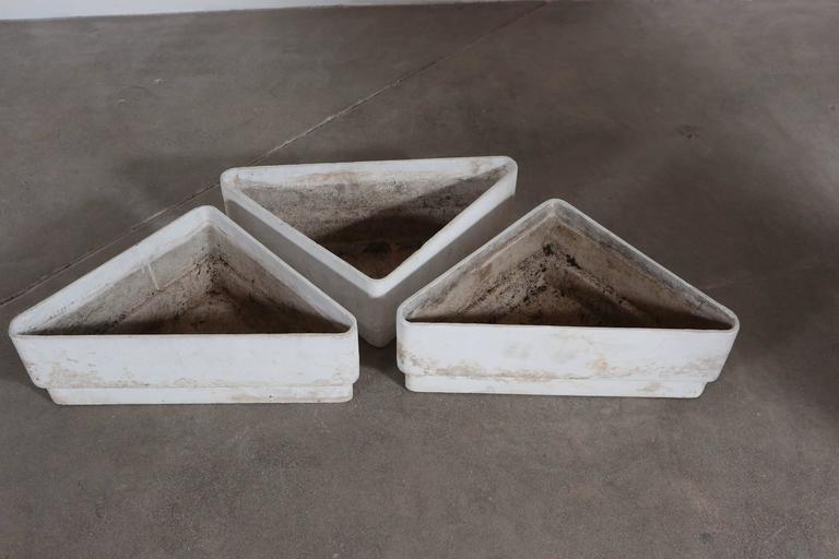 Vintage Triangle Plaster and Concrete Planter at 1stDibs