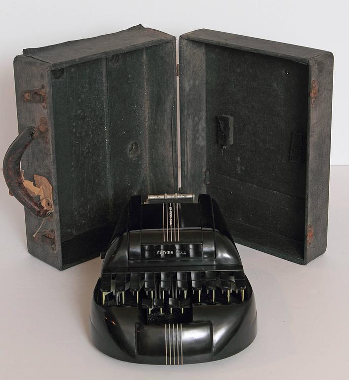 Machine Age Art Deco Streamline 1939 Bakelite Stenography Set, William ...