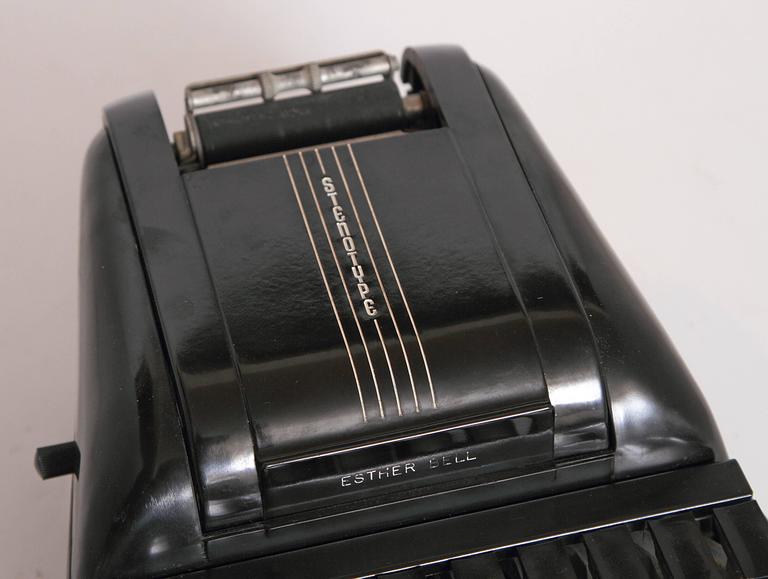 Machine Age Art Deco Streamline 1939 Bakelite Stenography Set, William ...