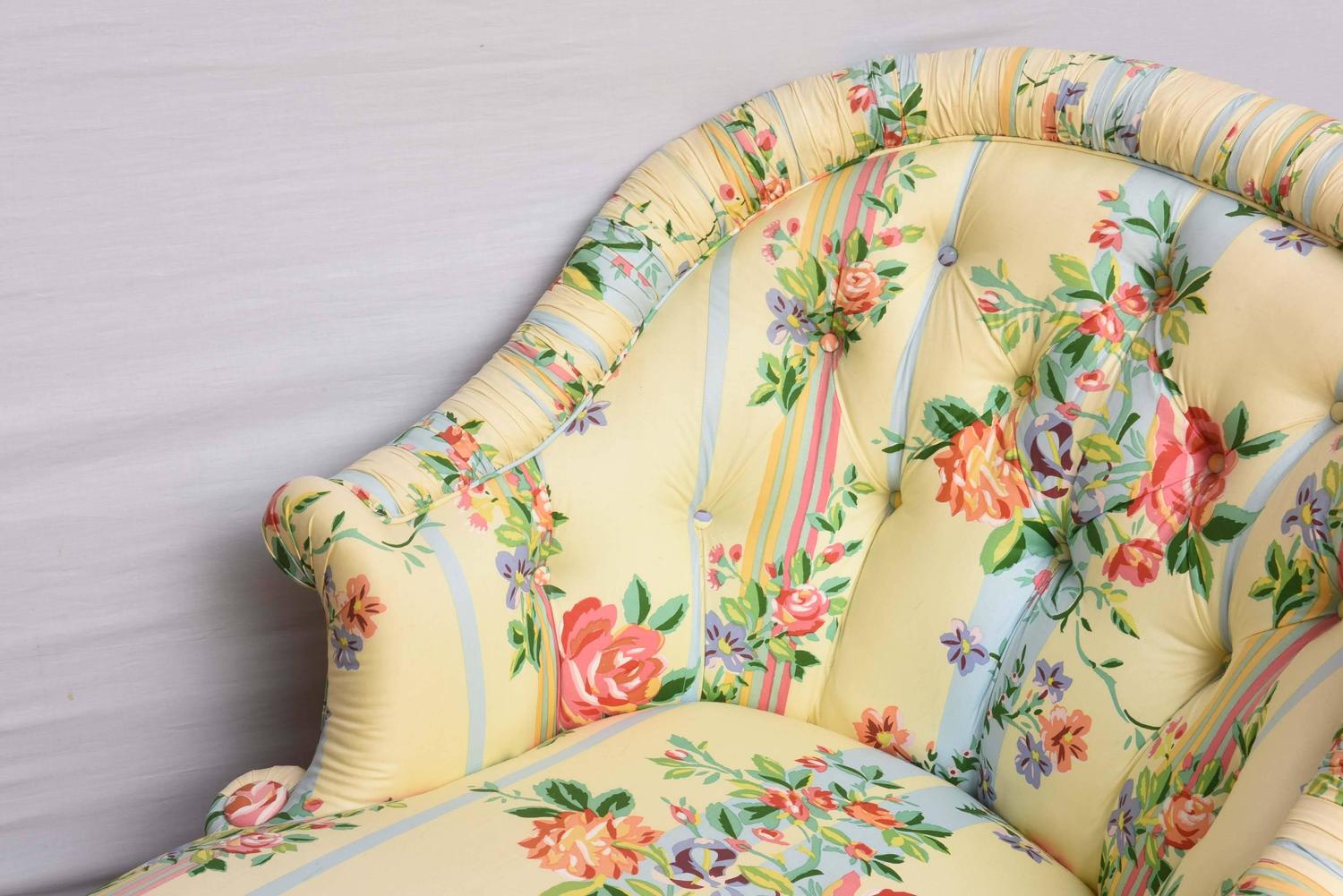 Fine 1940's Chaise Lounge with Floral Pattern Fabric at 1stdibs