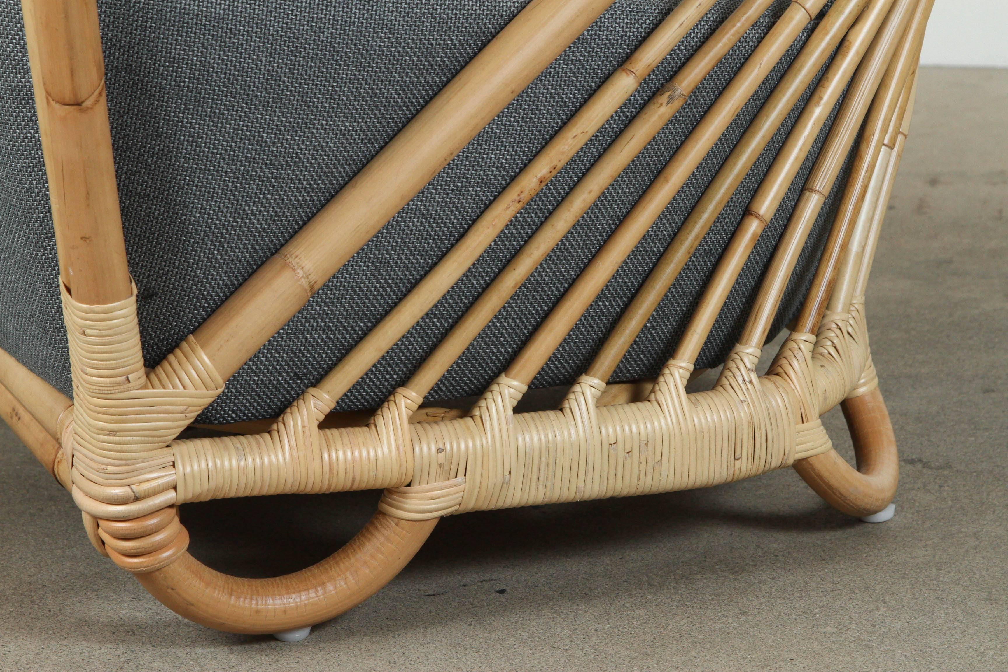 Charlottenborg Chair by Arne Jacobsen For Sale at 1stDibs | arne ...