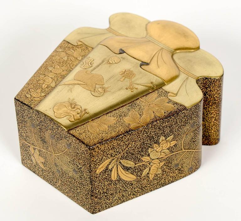 Meiji Japanese Gold Lacquered Treasure Bag Shape Kobako, Box For Sale ...