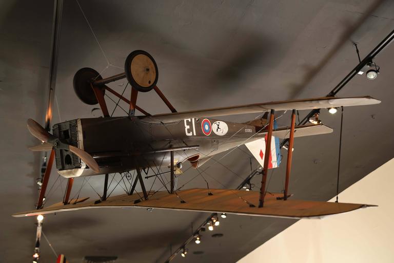 Large Vintage Hand-Built RAF SE5 Model Airplane For Sale at 1stDibs ...