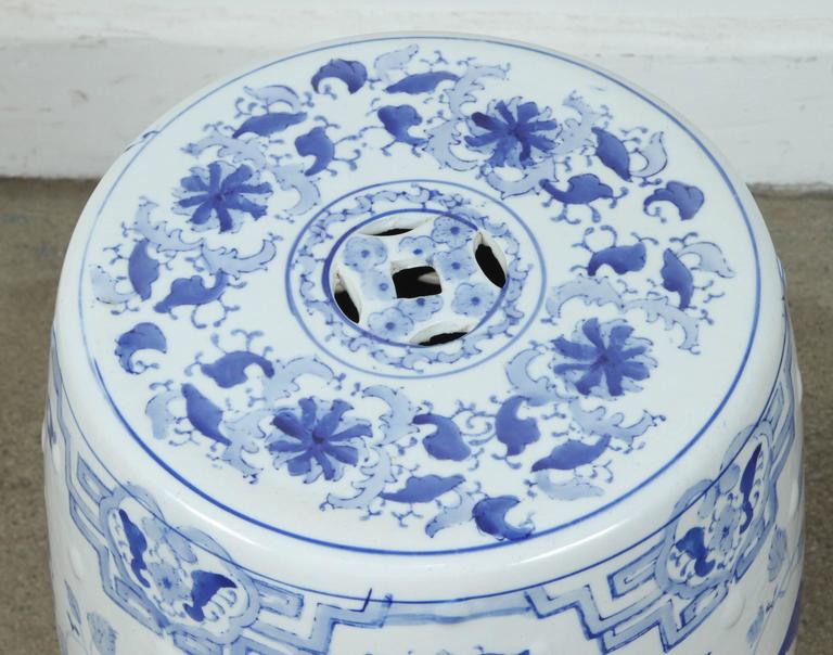 White and Blue Chinese Ceramic Garden Stool at 1stDibs | ceramic ...