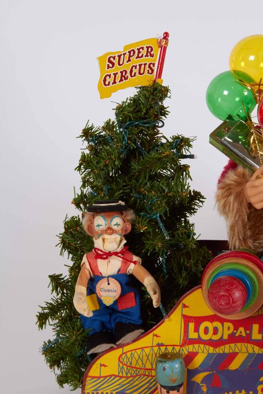 Super Circus Santa Christmas Decor at 1stDibs
