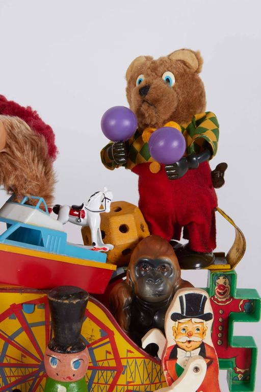 Super Circus Santa Christmas Decor at 1stDibs