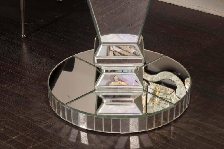 Custom Round Mirrored Dining Table For Sale at 1stDibs