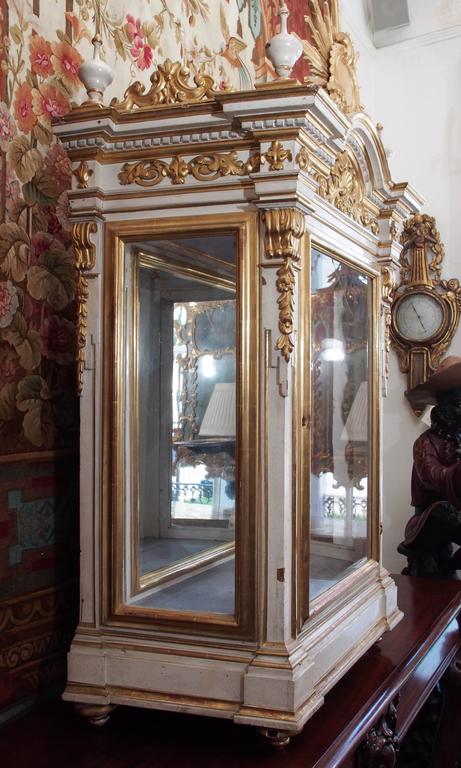 Italian Painted and Parcel-Gilt Reliquary at 1stDibs