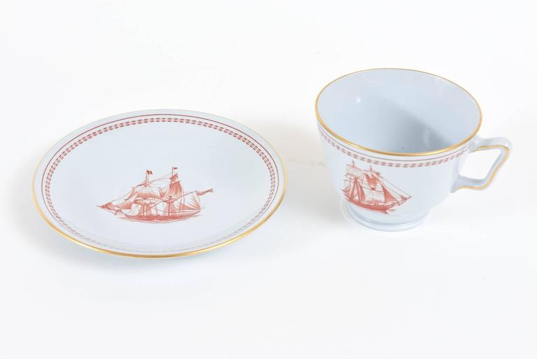China Service for Ten, 50 Pieces Spode Tradewinds in Red, Dinner Plates ...