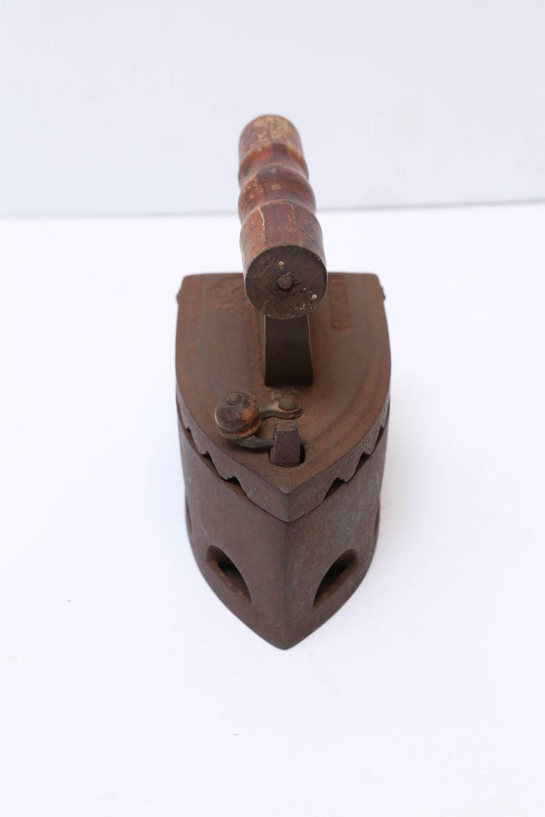 Early 20th Century Charcoal Iron Box at 1stDibs | box iron for sale ...