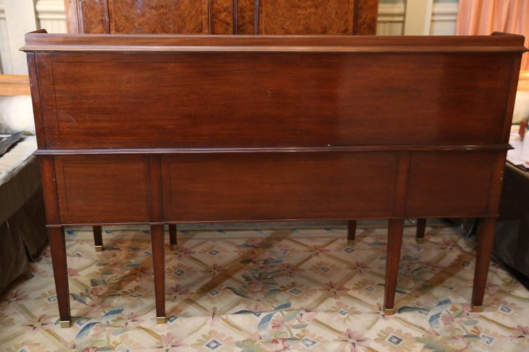 Custom-Made Smith and Watson Executive Hepplewhite-Style Mahogany Roll ...