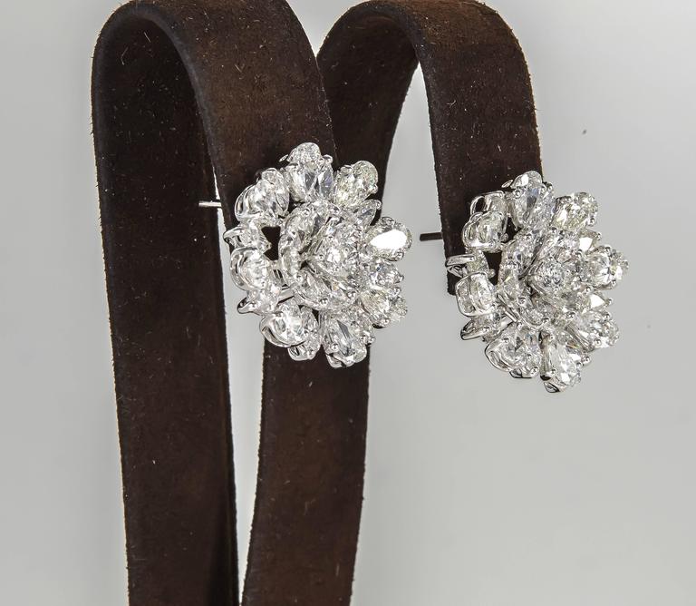 Important Diamond Platinum Button Earrings For Sale at 1stDibs