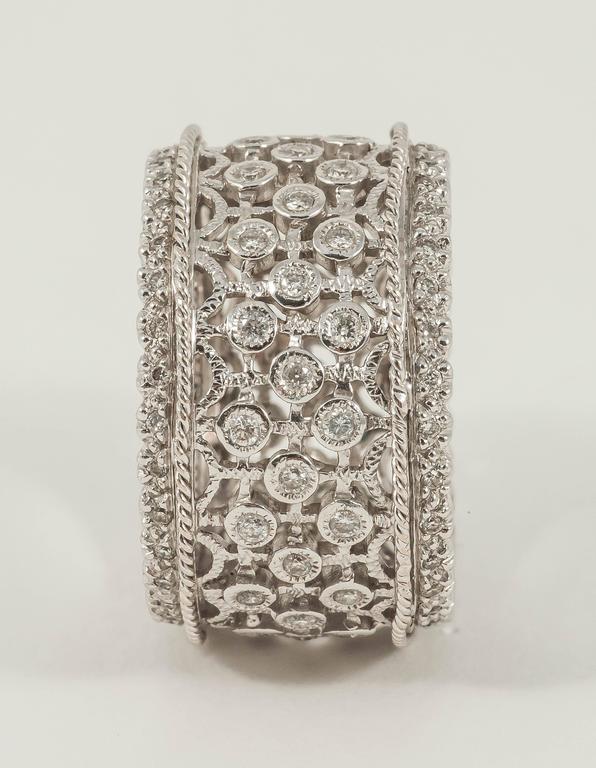 Diamond Gold Filigree Band ring For Sale at 1stDibs
