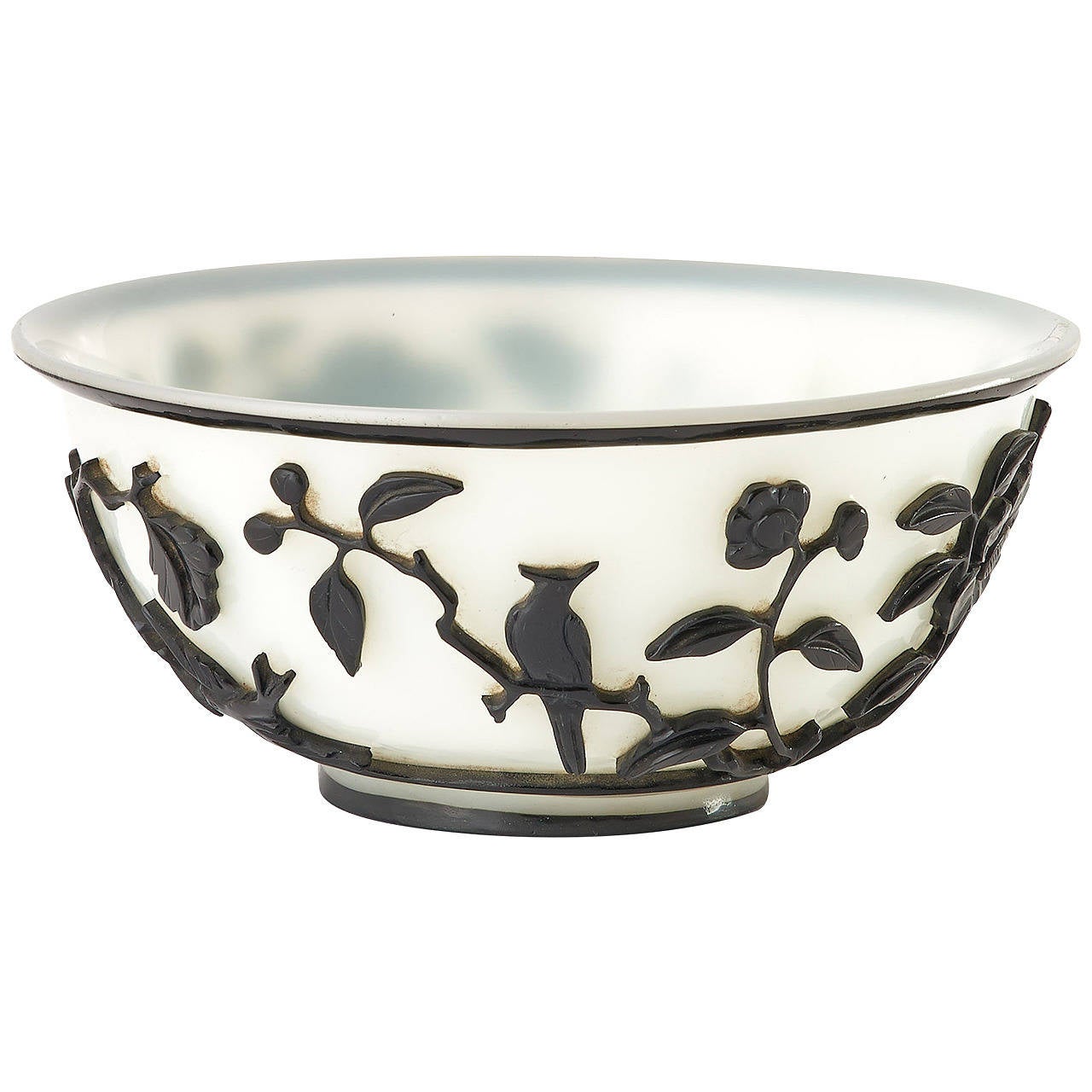 Wonderful Chinese Glass Bowl For Sale at 1stDibs