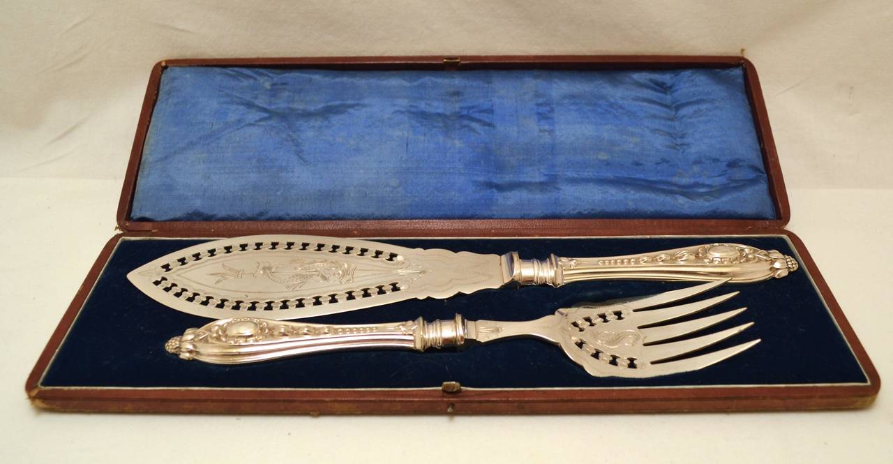 English Silver Plated Boxed Fish Servers For Sale at 1stDibs