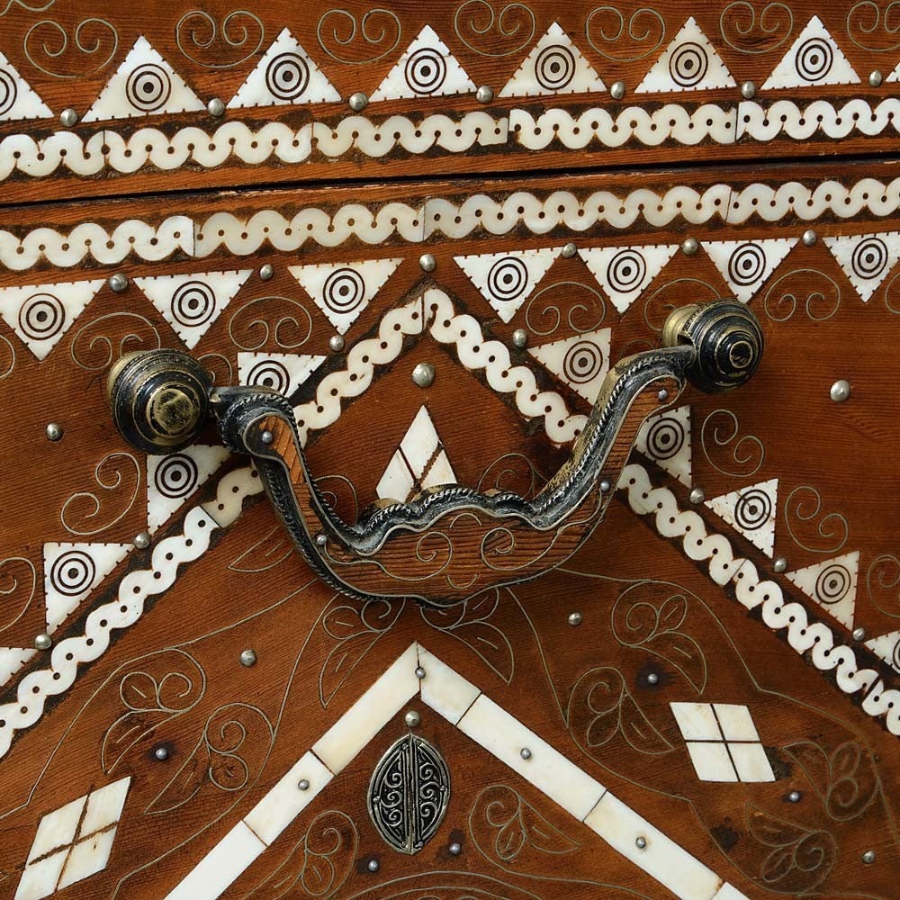 A Fine Bone Inlaid Blanket Chest at 1stdibs