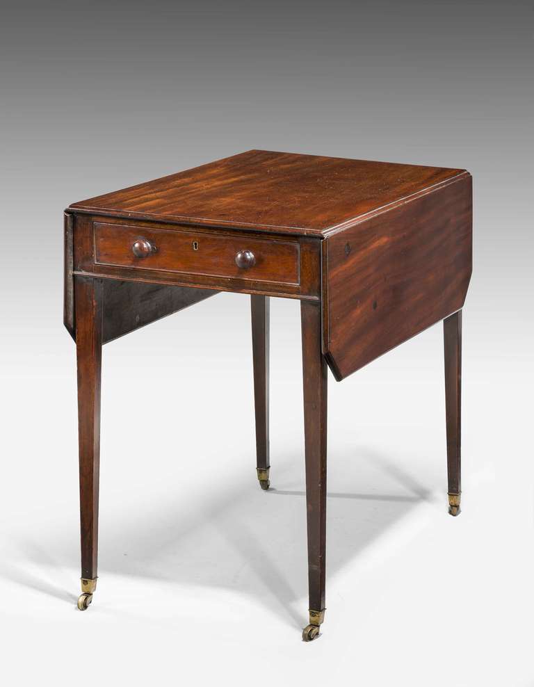 George III Period Pembroke Table For Sale at 1stDibs