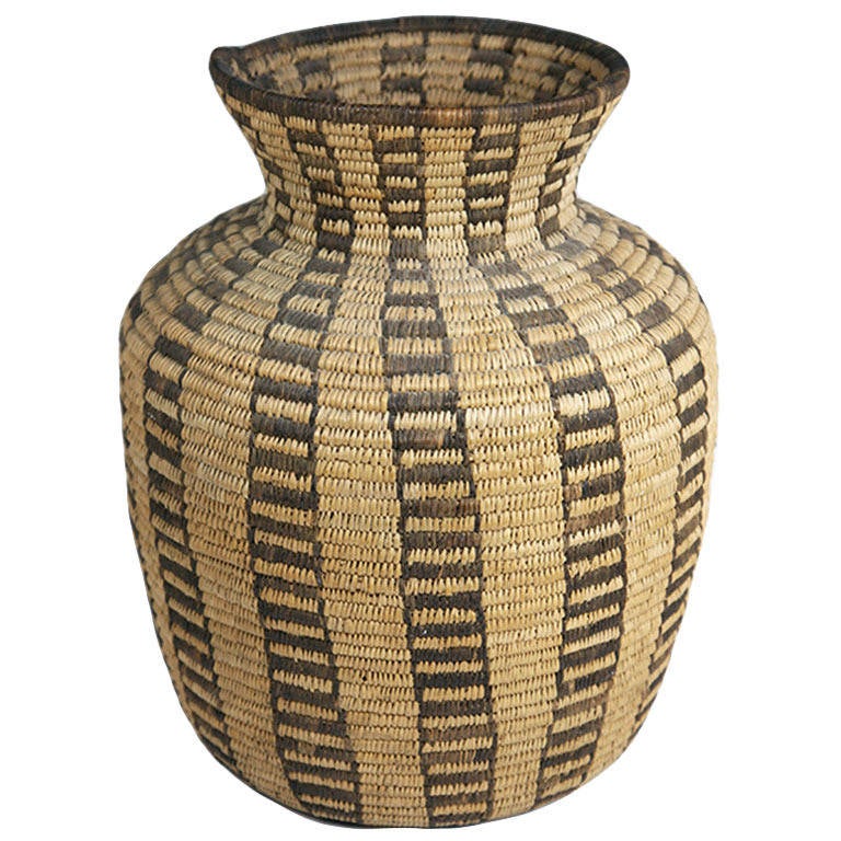 Early Apache Olla For Sale at 1stDibs
