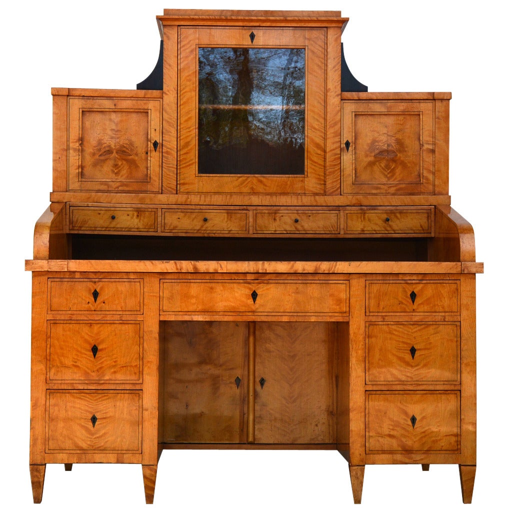 Biedermeier Period Desk, Northern Germany, 1830s For Sale at 1stDibs