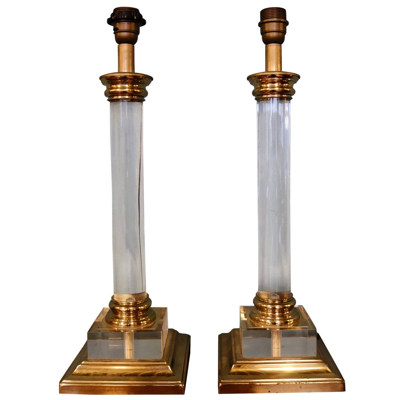 Decorative Pair Of Column Lucite Lamp at 1stDibs