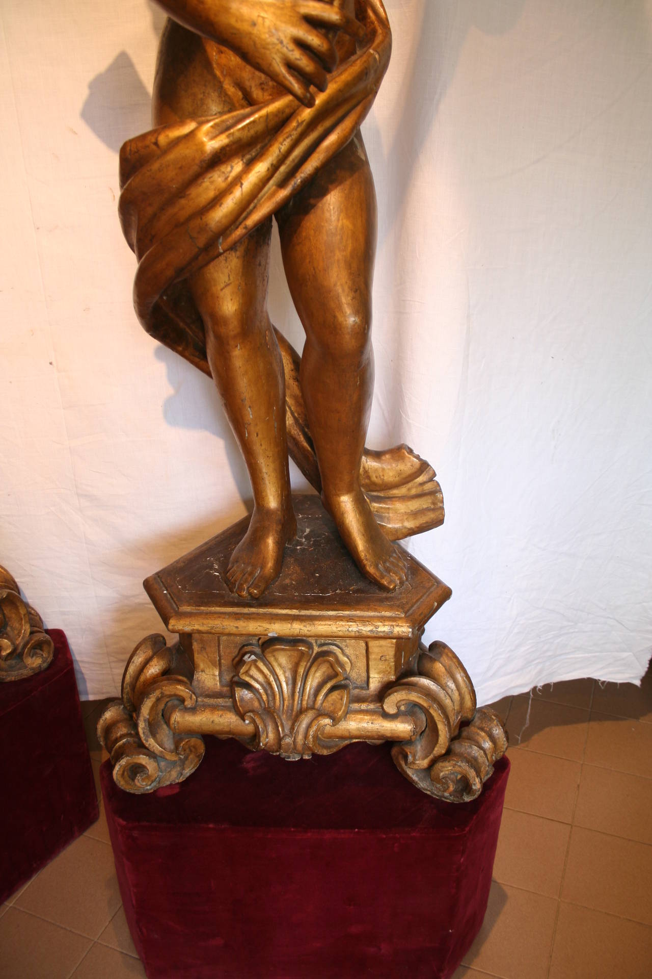17th Century Fantastic Italian Pair of Statues at 1stDibs