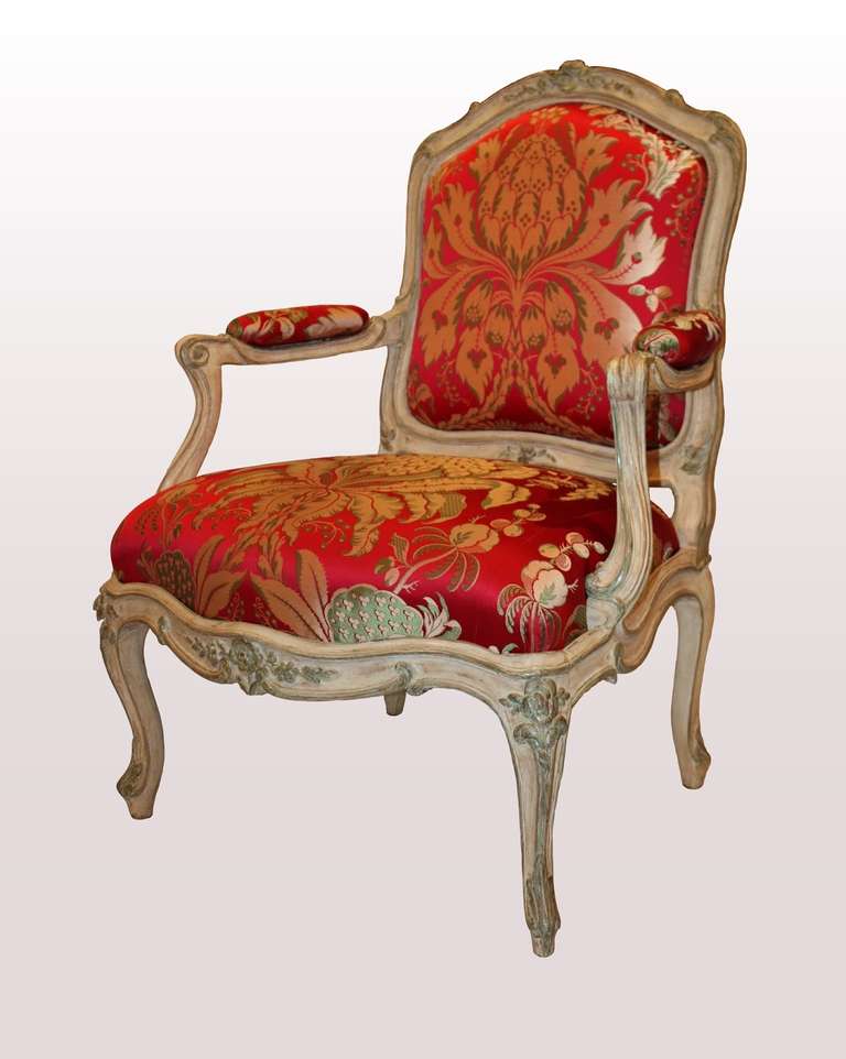 Set of Four Louis XV Beechwood "Fauteuils à la Reine" at 1stDibs