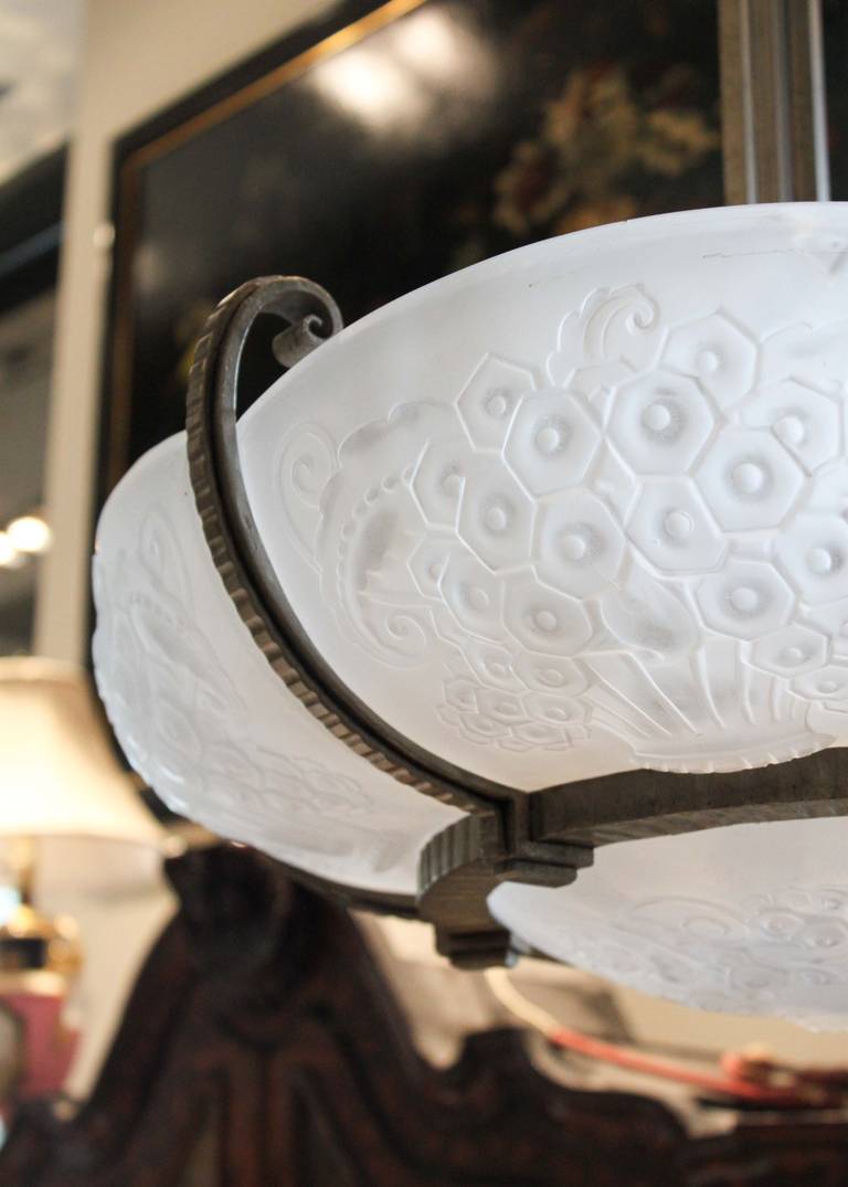 Art Deco Bowl Fixture by Muller Frères, Signed For Sale at 1stDibs