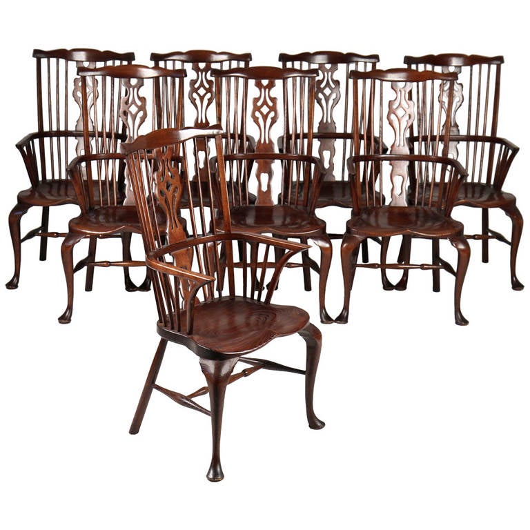 Set Of Eight English Queen Anne Windsor Antique Dining Chairs 20th