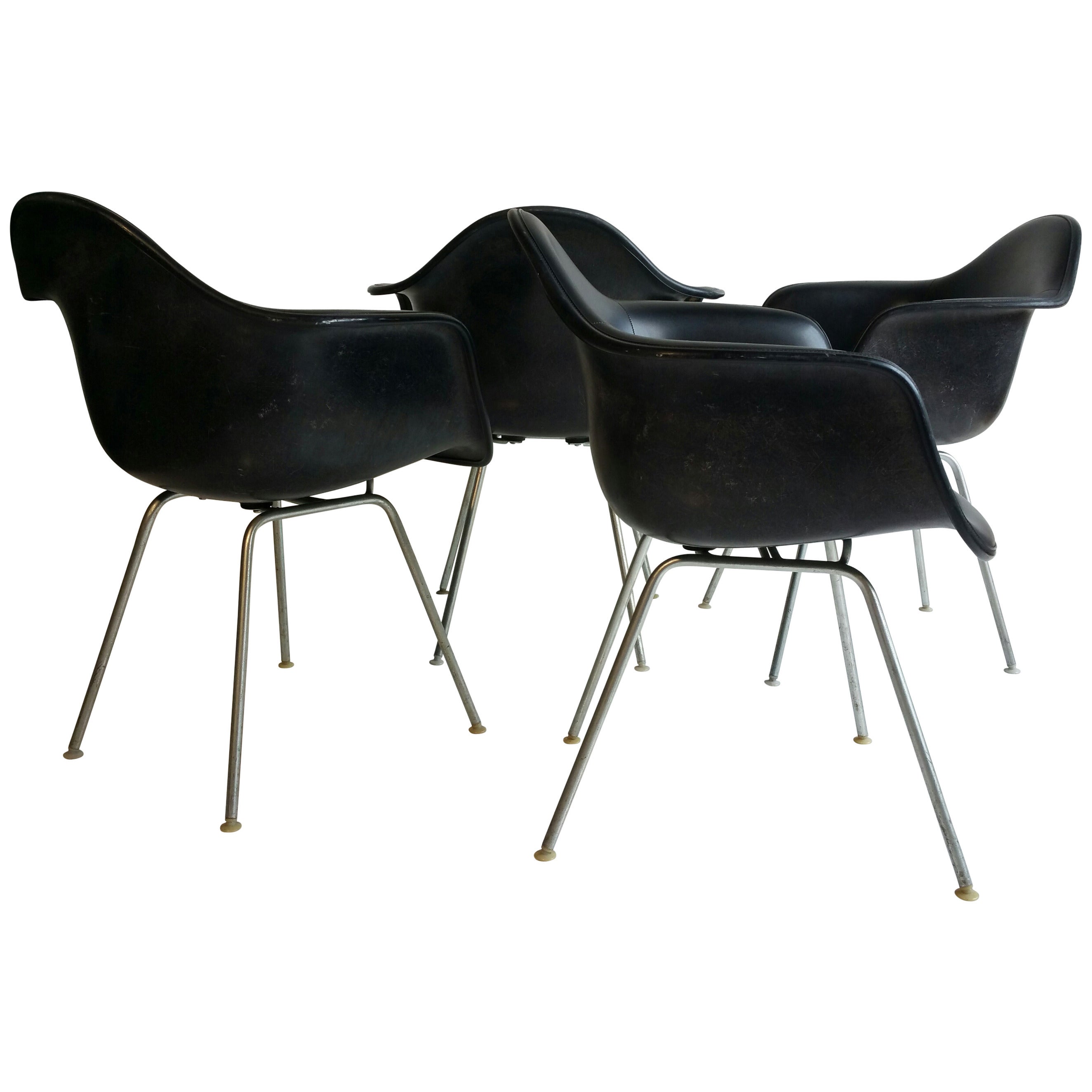 Classic Set of Four Charles and Ray Eames Arm Shell Chairs, Rare Black ...
