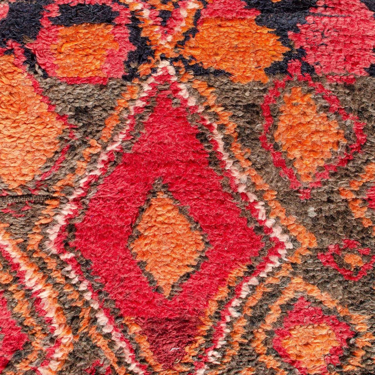 Vintage Moroccan Rehamna Carpet For Sale at 1stDibs