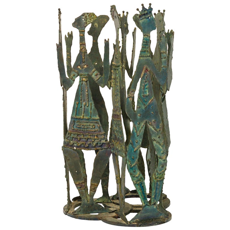 Reimer Iron Sculpture of People in a Circle For Sale at 1stDibs