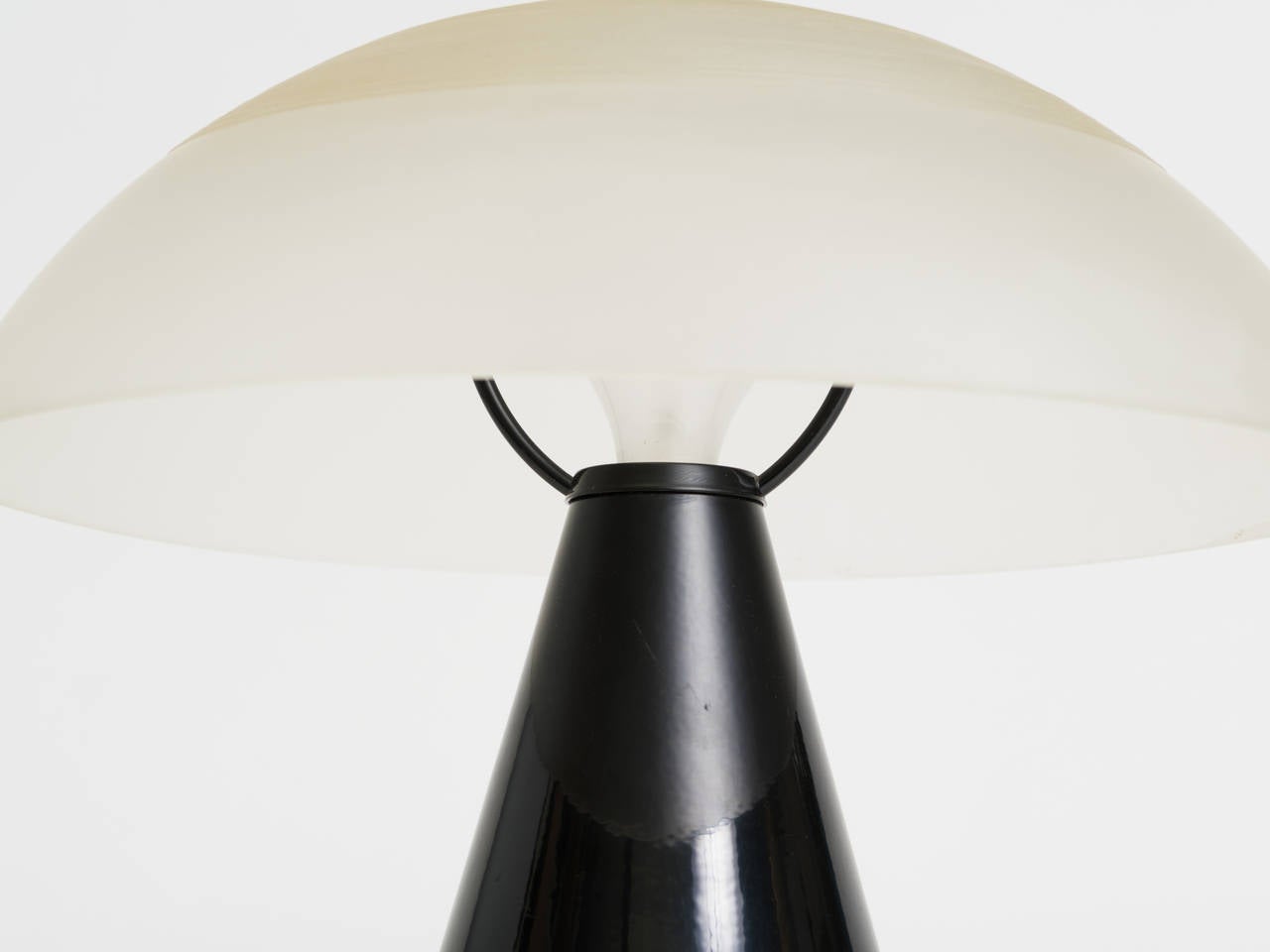 F. Fabbian Frosted Shade Table Lamp at 1stDibs