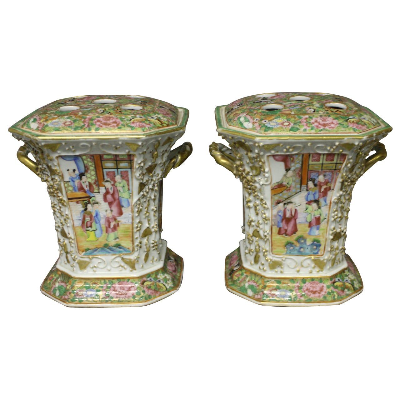 Pair of Cantonese Bough Pots and Covers For Sale at 1stDibs