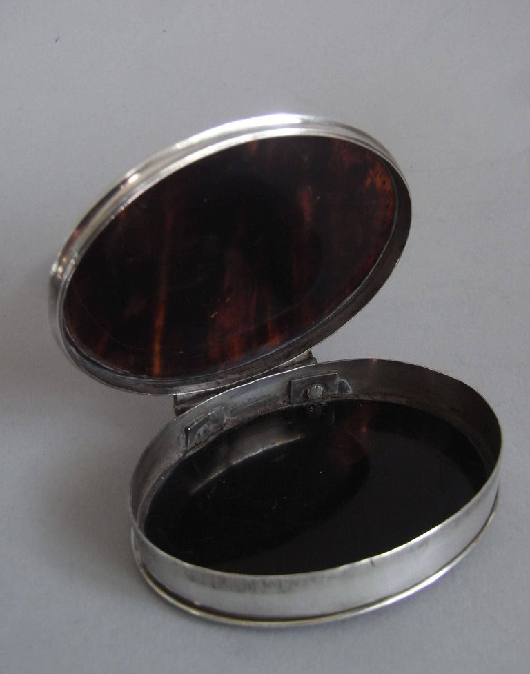 Very Fine and Unusual William and Mary Tortoiseshell Pique Snuff Box at ...