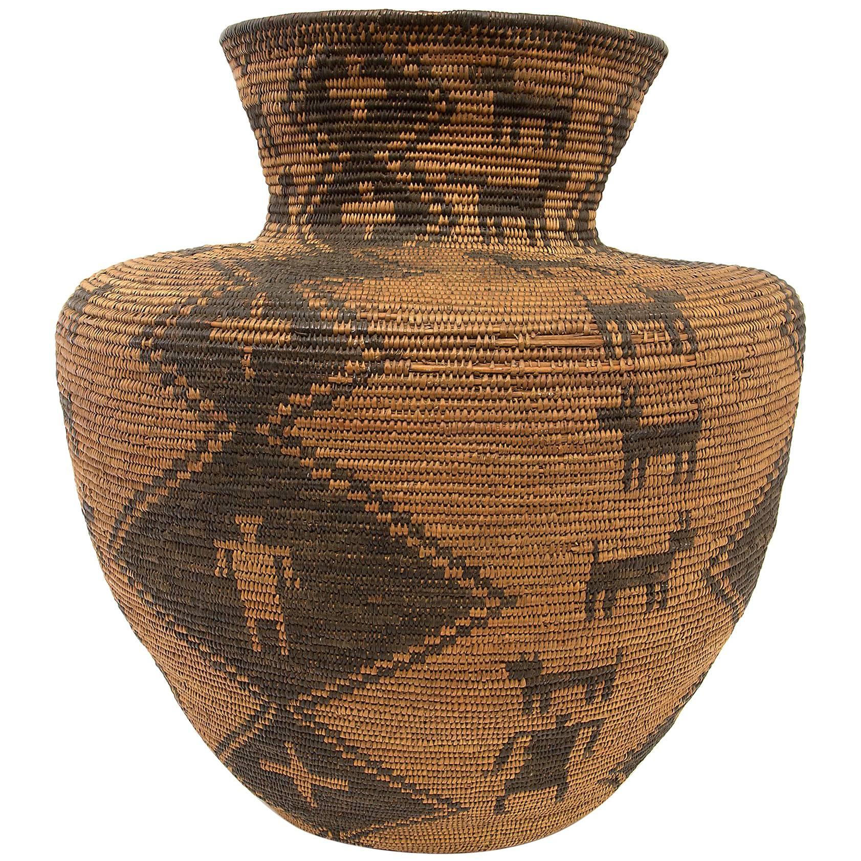 Antique and Vintage Native American Objects - 709 For Sale at 1stDibs