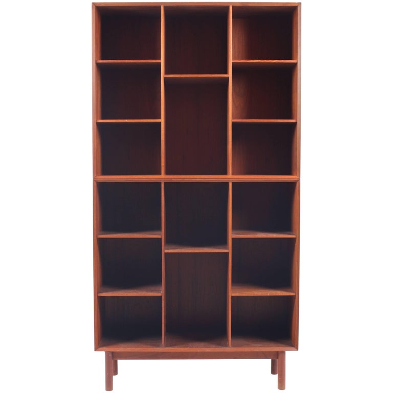 Bookcase in Solid Teak by Hvidt and Mølgaard For Sale at 1stDibs