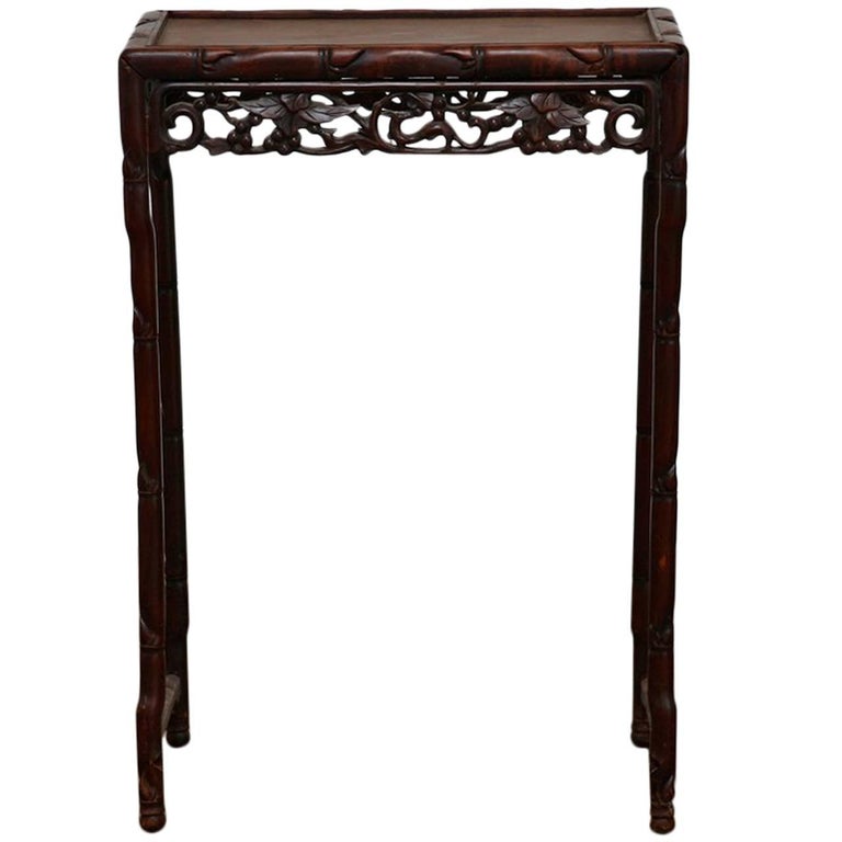 Round Chinese Carved Rosewood Tea Table with Nesting Stools at 1stdibs Round Chinese Carved Rosewood Tea Table with Nesting Stools at 1stdibs
