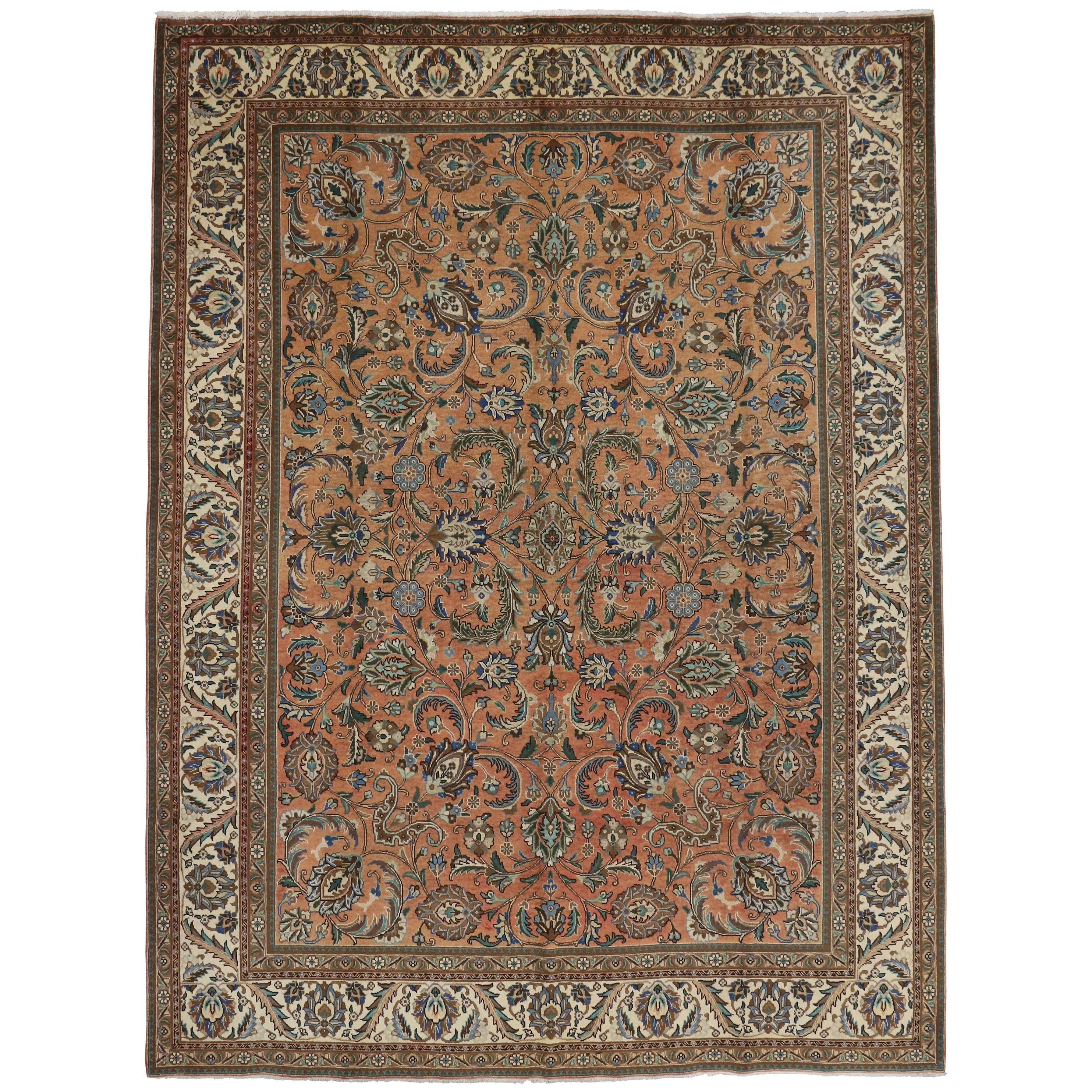 Vintage Persian Kashan Rug with Traditional Style For Sale at 1stDibs