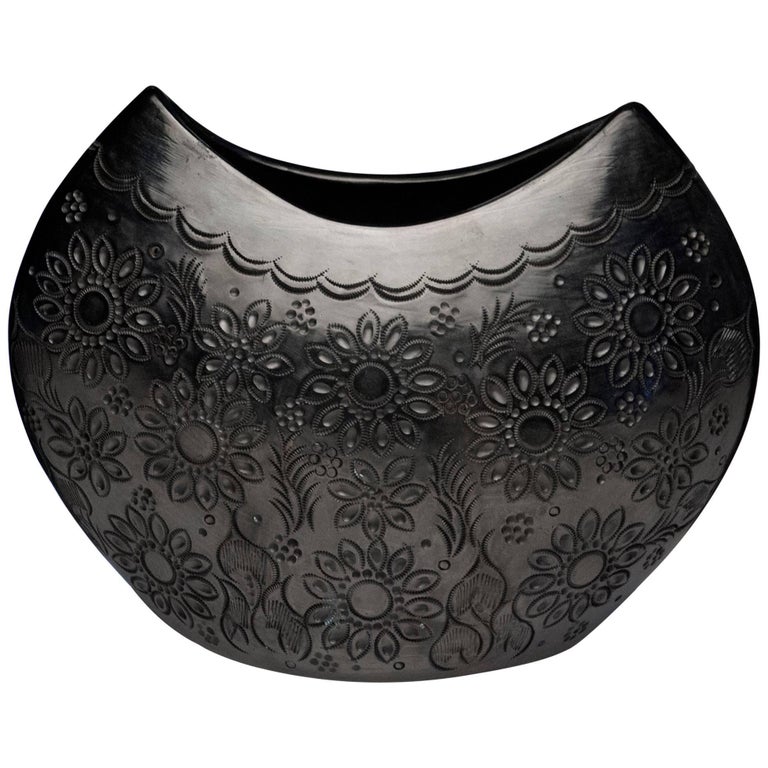 Dona Rosa Signed Black Pottery Vase Oaxaco, Mexico at 1stDibs