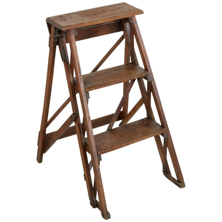 Small-Scale Early 20th Century French Oak Library Ladder with Maker's ...