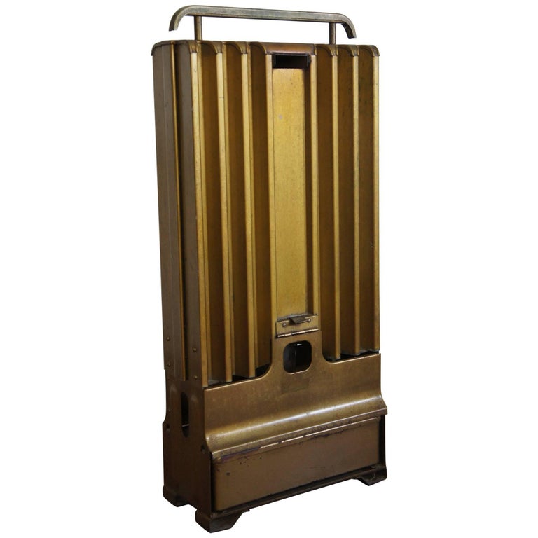 Early 20th Century Art Deco Moveable Radiator with Paraffin-Oil Burner ...