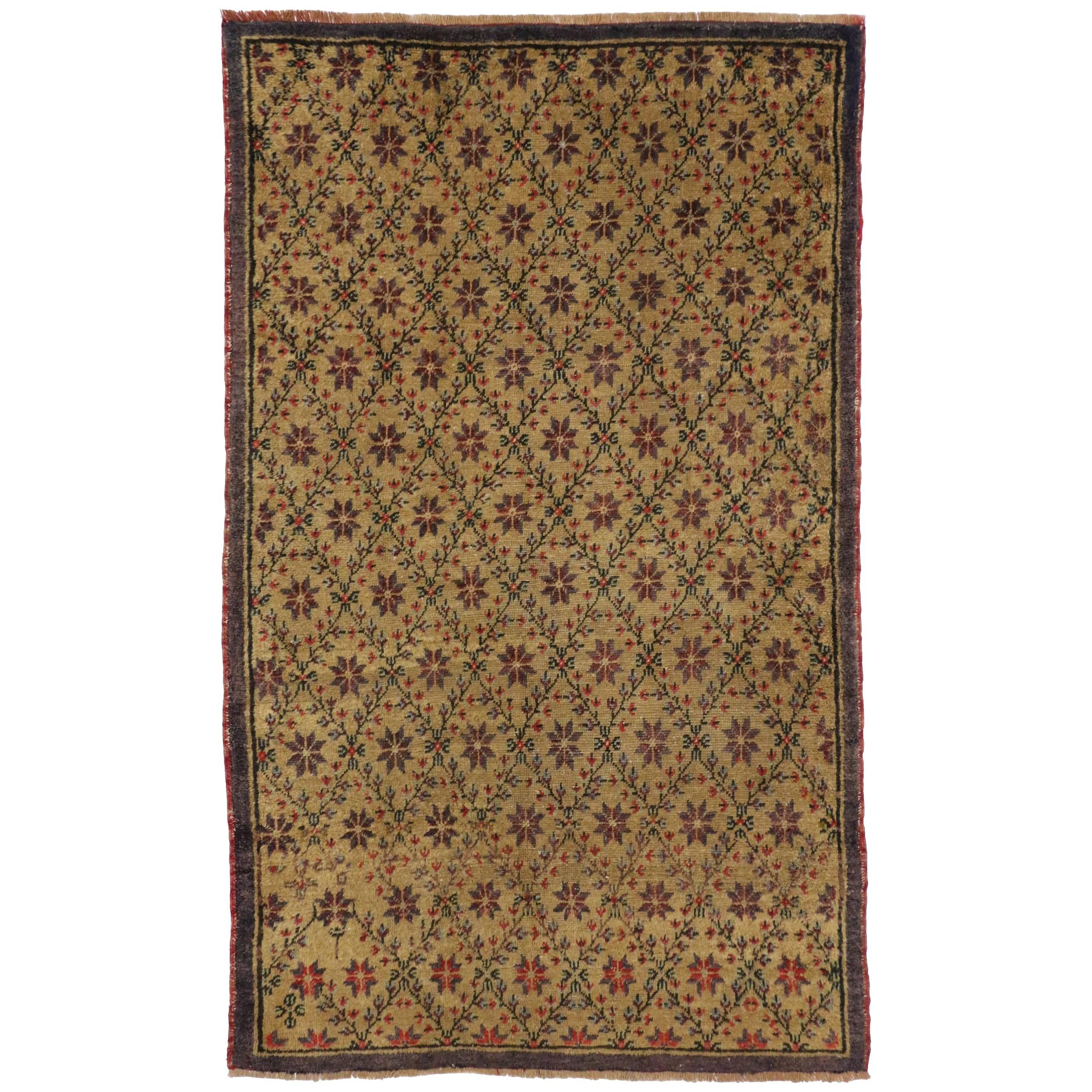 Antique Rug with Scroll Motif For Sale at 1stDibs