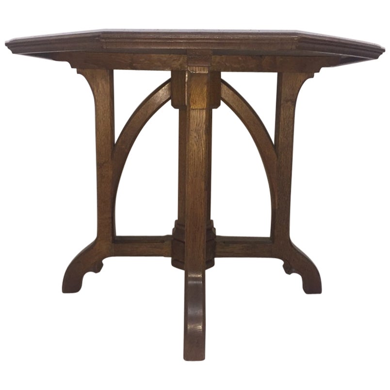 Gothic Revival Round Table For Sale at 1stDibs